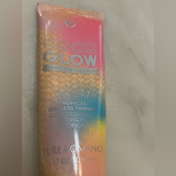 coco glow | Skincare | Coco Glow Light To Medium Self Tanner New Sealed ...